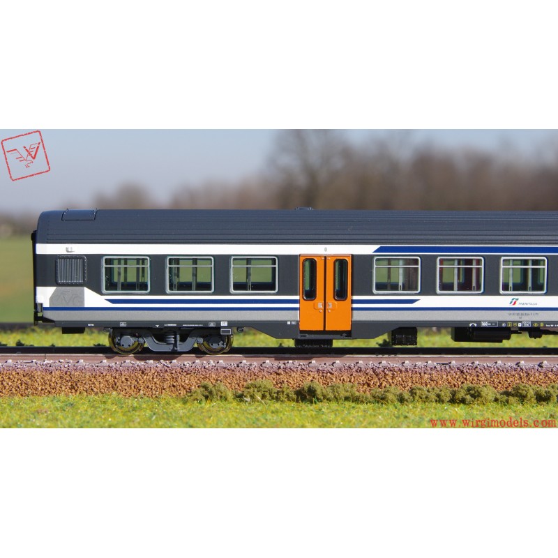 ViTrains VI3262 - Carrozza MDVC 2' classe Livrea XMPR logo Trenitalia ...